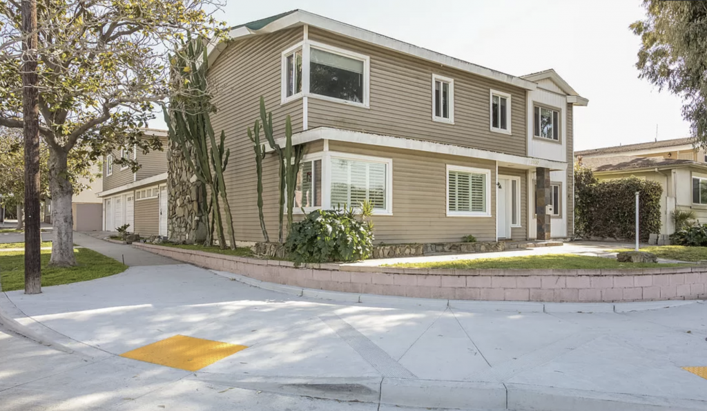 8100 W 83rd St Playa Del Rey 90293 - LA Californian Estates